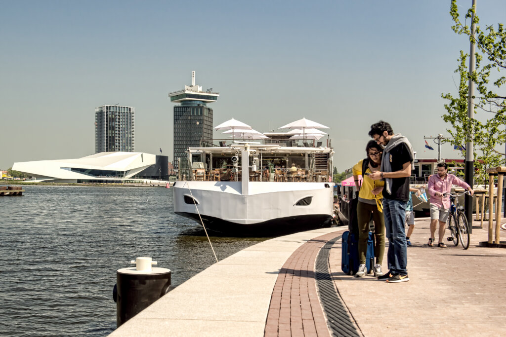 Welcome to Amsterdam - Rivercruise Port Amsterdam